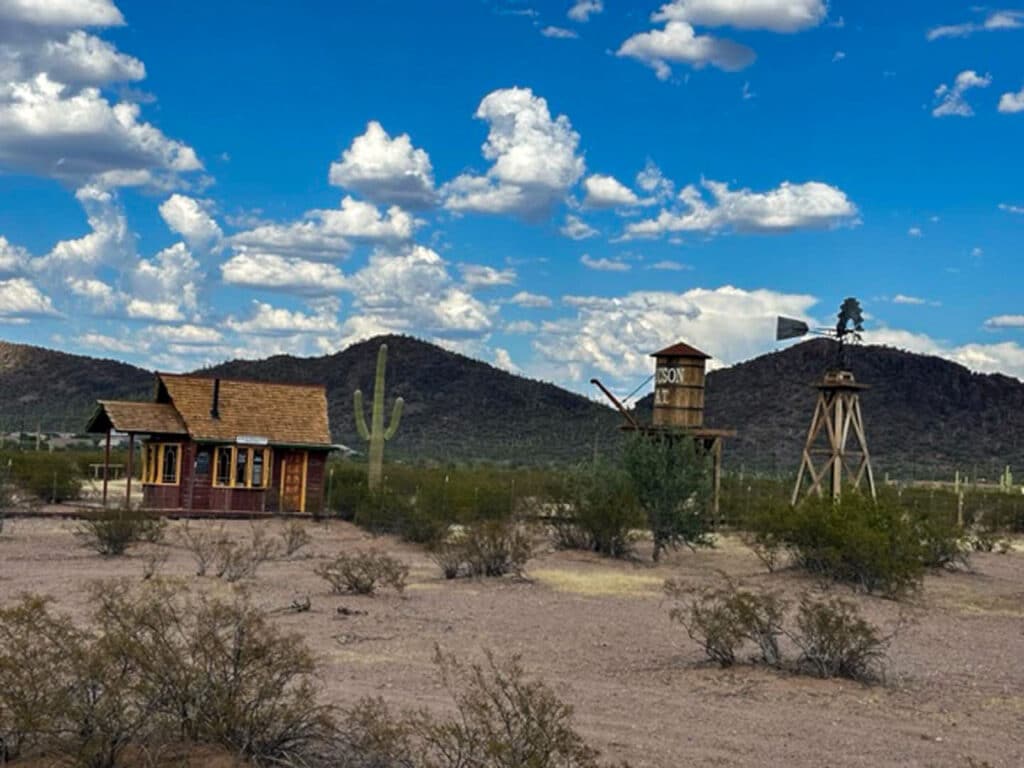 Old Arizona Gallery - Old Arizona LLC